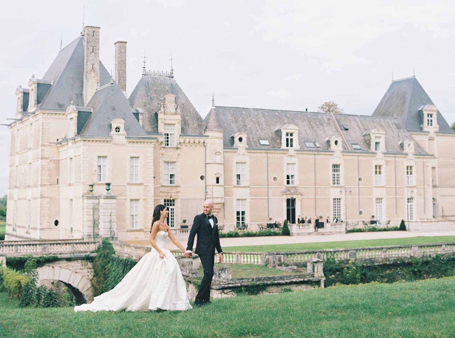 French Wedding Traditions: A Comprehensive Guide